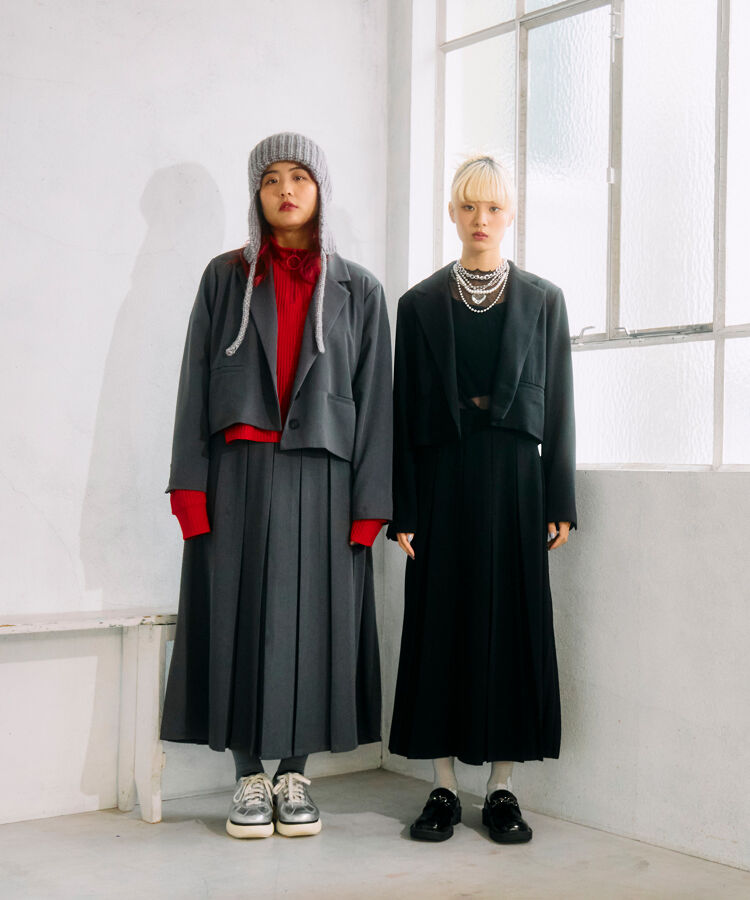 ハーフZIPクロップドトップ[商品：PN23AW-024-1] - PUNYUS Online Store / 公式通販