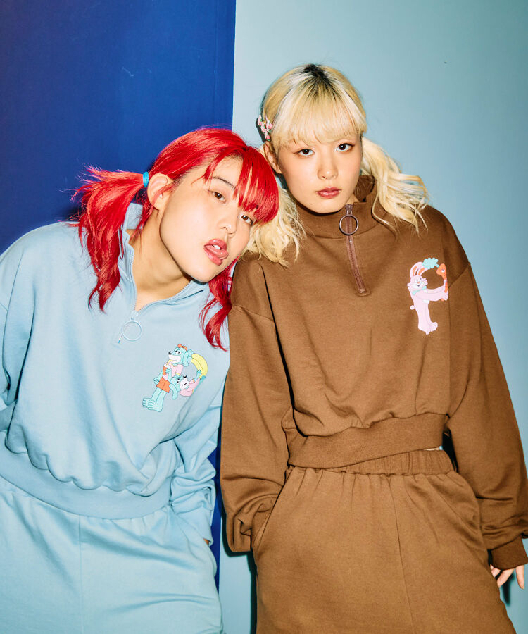 PプリントハーフZIPクロップドスウェット[商品：PN23AW-042-1] - PUNYUS Online Store / 公式通販